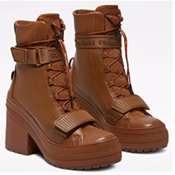 Converse | Shoes | Converse Womens Mountain Club Chuck Taylor All Star ...